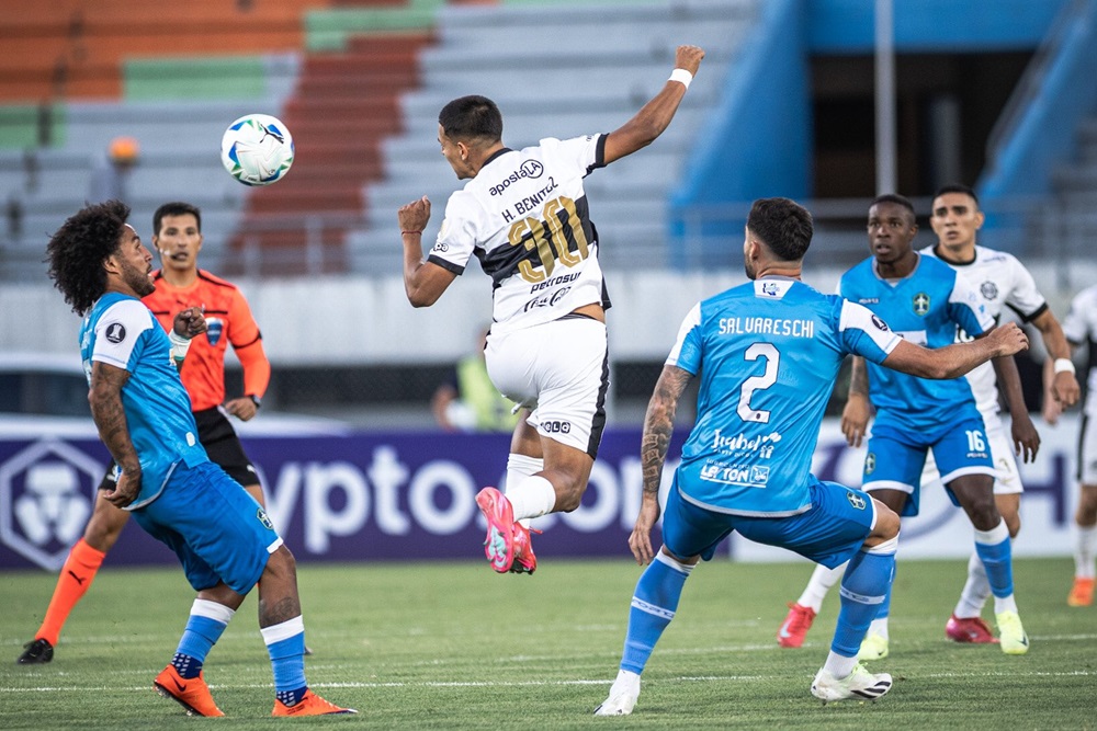 Debut y triunfo histórico de San Antonio Bulo Bulo ante Olimpia por ...