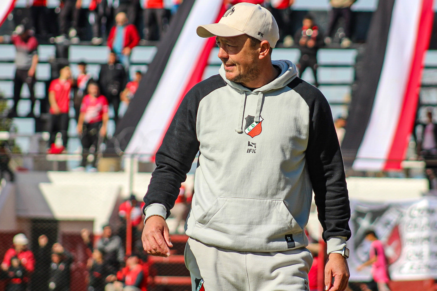 Alexis Matteo seguirá al frente de Deportivo Maipú en 2026